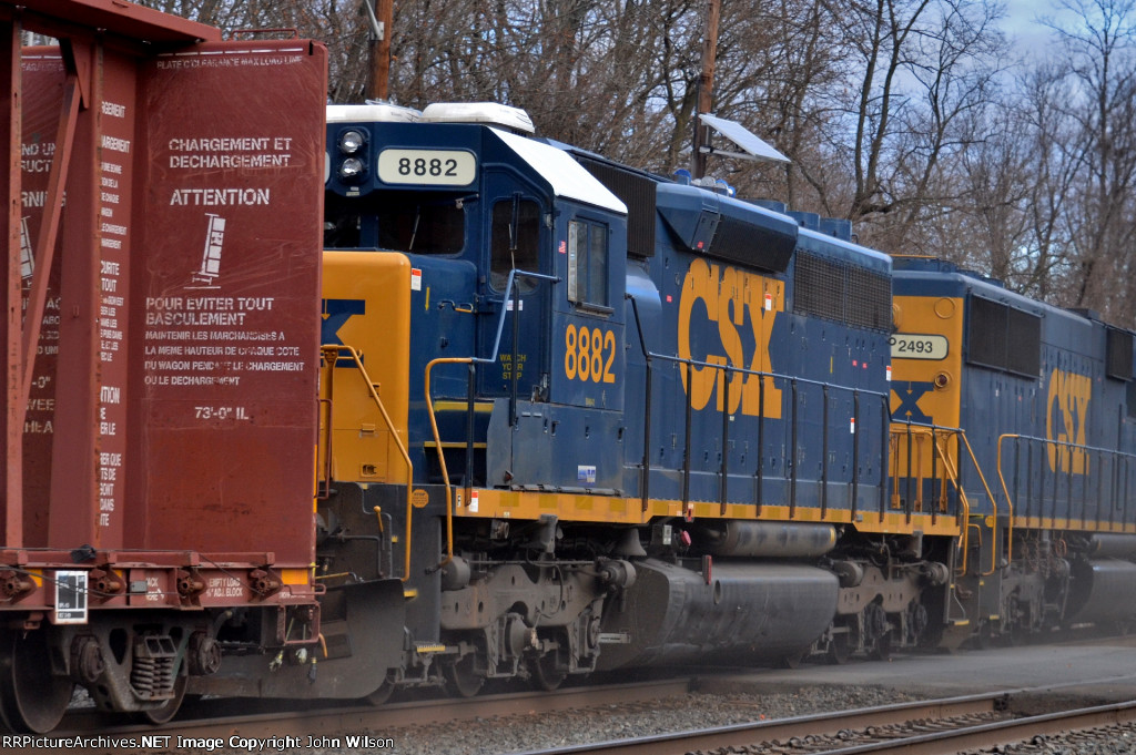 CSX 8882